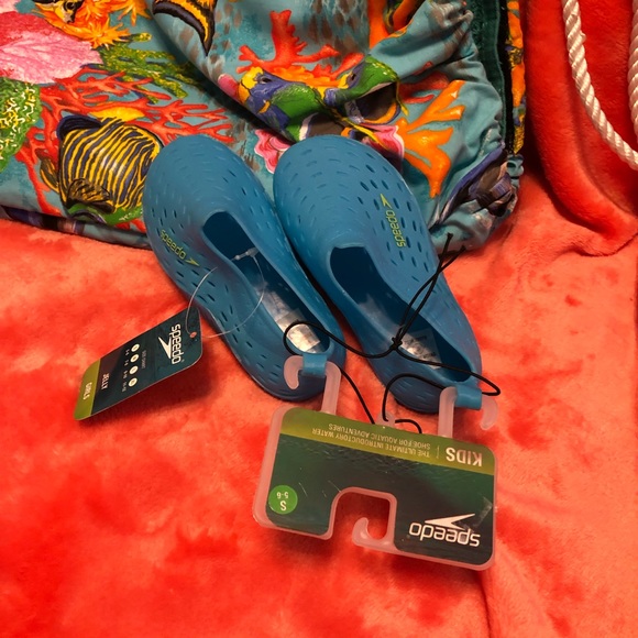 Speedo | Shoes | Super Cute Speedo Water Shoes | Poshmark